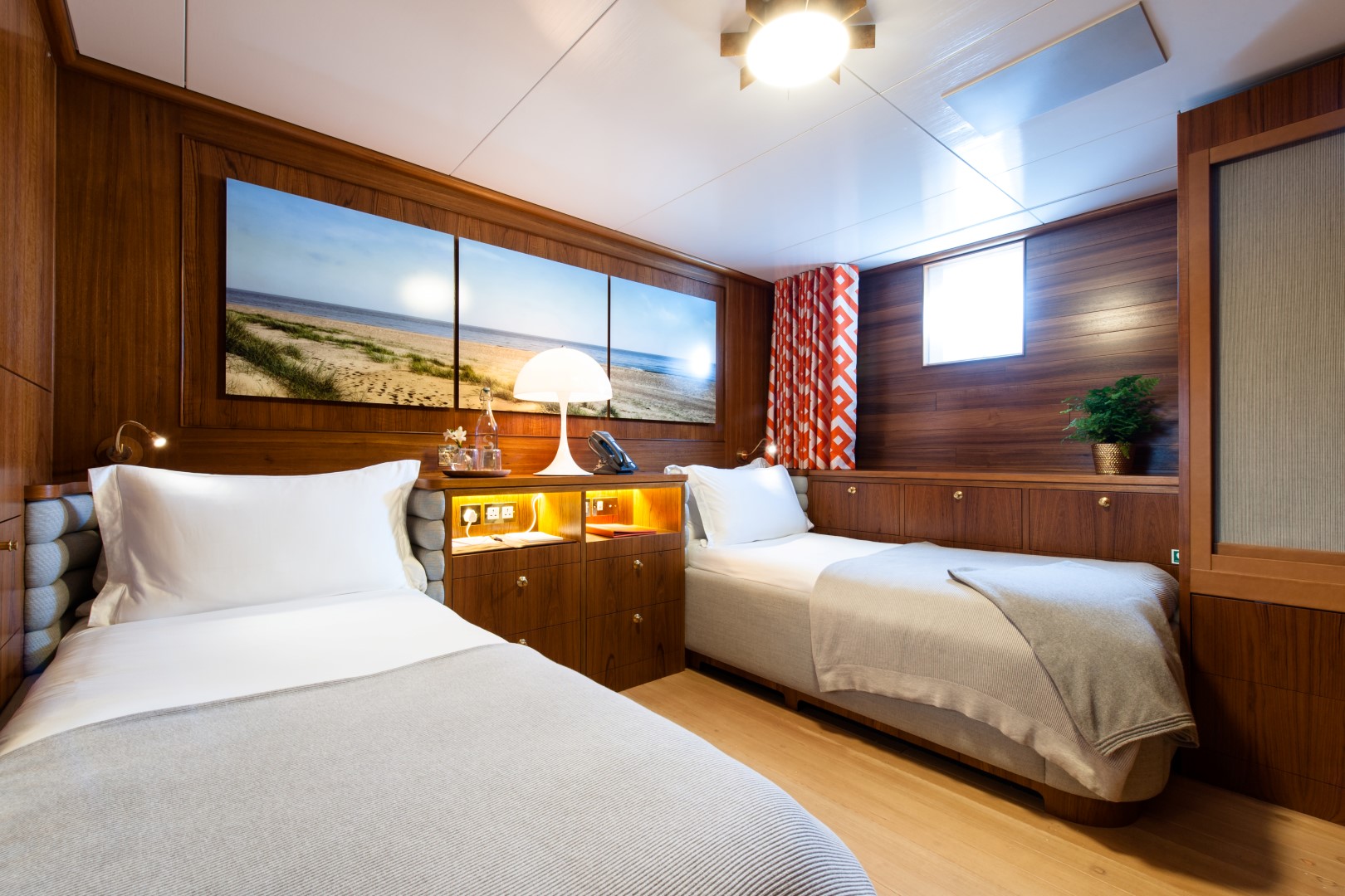 Shemara Refit Llp Image Gallery – Luxury Yacht Browser | by ...